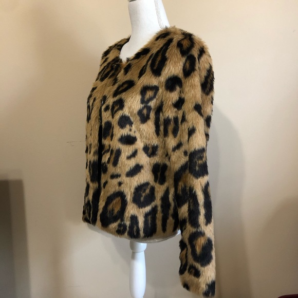 Romeo & Juliet Couture | Jackets & Coats | Romeo And Juliet Faux Fur Coat | Poshmark
